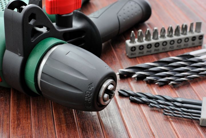 Comment utiliser une perceuse visseuse | Castorama
