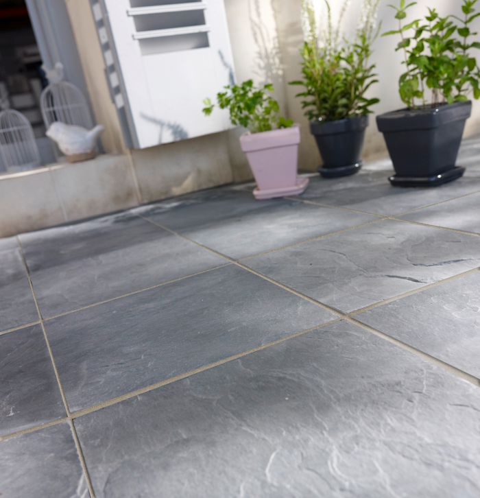 Préparer l’installation d’une terrasse en dalles | Castorama