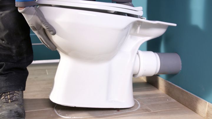 Comment démonter un WC | Castorama