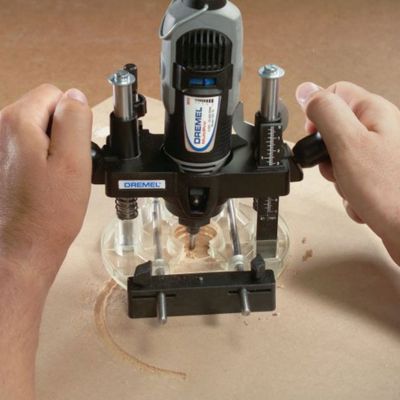 Adaptation défonceuse plongeante Dremel pour mini-outil