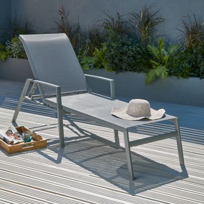 Bain de soleil métal et toile Blooma Swindon gris acier