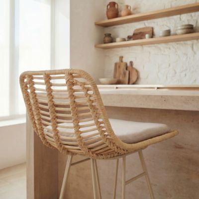 Capurgana - Lot de 2 chaises de bar design en rotin pieds beige H67cm ...