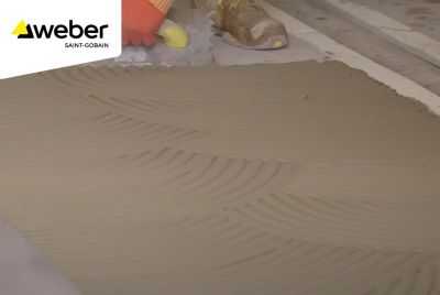 Colle flex confort grands carreaux gris Weber 15kg