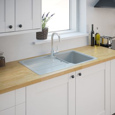 Évier à encastrer en composite de quartz blanc 1 bac avec égouttoir, L ...