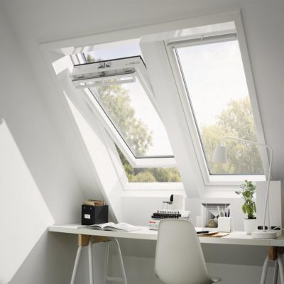Fenêtre de toit à projection par le bas Velux GPU UK04 0057 L.134 x H ...