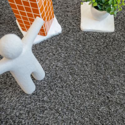 Gazon artificiel Arty Gris Foncé - 22 mm - Rouleau de 4m x 23m
