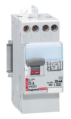 Interrupteur différentiel 40A 30mA type AC sortie haut Legrand | Castorama