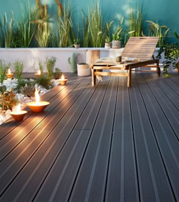 Lame de terrasse composite anthracite Neva L.220 x l.14,5 cm | Castorama