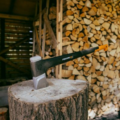 Merlin Fiskars X-series™ X36 95cm lame acier forgé, 2,5kg