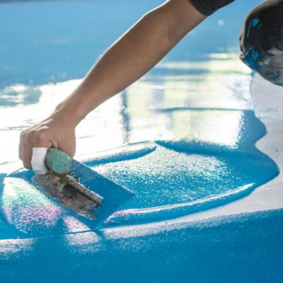 Mortier époxy coloré autolissant pour sols Kit de 10 Kg Gris Béton RAL ...