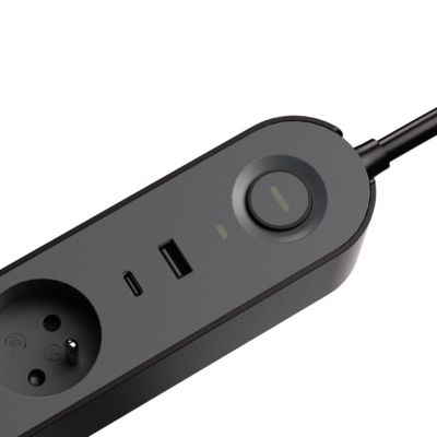 Multiprise 4 prises + 2 USB Jacobsen 1.5 m noire