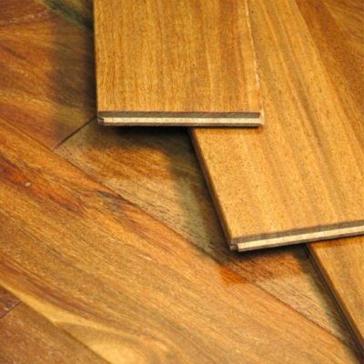 Parquet massif à coller Cumaru M verni brun