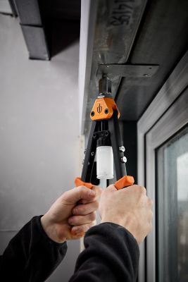 Pince à riveter Magnusson à poignées longues en acier et aluminium