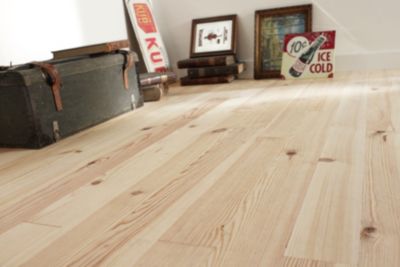 Plancher massif pin déclassé L.240 x l.15,5 cm, ép.21 mm