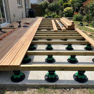 Plot terrasse bois réglable 50 à 80 mm - JOUPLAST - Carton de 60 plots