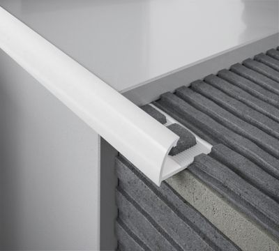 Profilé de carrelage intérieur Diall rond PVC blanc lisse L.2,5m x l.2,7 cm x ep.9mm