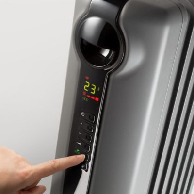 Radiateur à bain d'huile 1500 W, pour 15 m², noir, l.39,2 x P.16 x H.65 ...