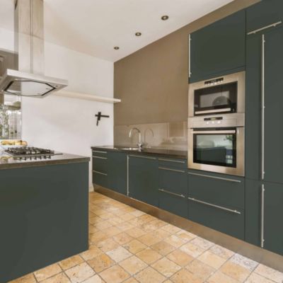 Rust-Oleum Peinture Verte pour Meubles de Cuisine, Satin - After Dark 750ml