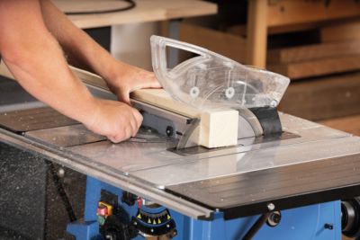 Scie sur table Scheppach HS110 2000W 254 mm