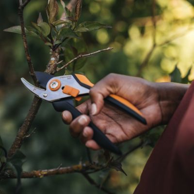 Sécateur à enclume L Solid P361 Fiskars