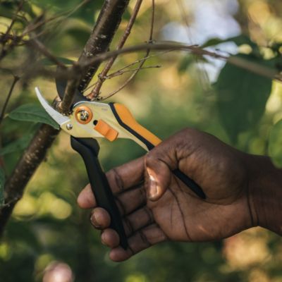 Sécateur à lame franche Solid P331 Fiskars