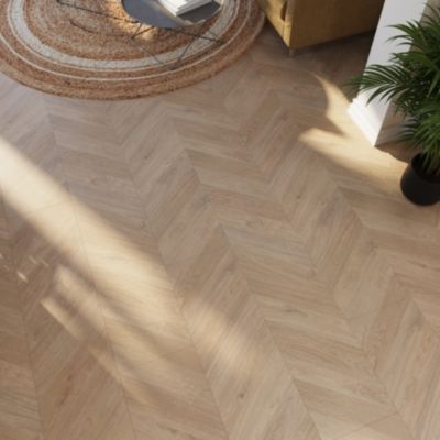 Sol stratifié clipsable Leyton chêne naturel 10 mm | Castorama