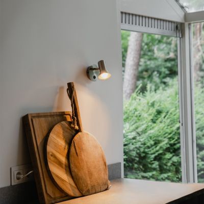Spot mural orientable et inclinable en acier avec interrupteur - Karin 1