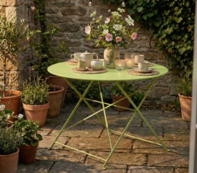Table de jardin pliante en acier coloris vert amande 4 places bellagio ...