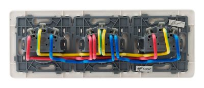 Triple prise précâblée 2P+T 16A - blanc - Zenitech